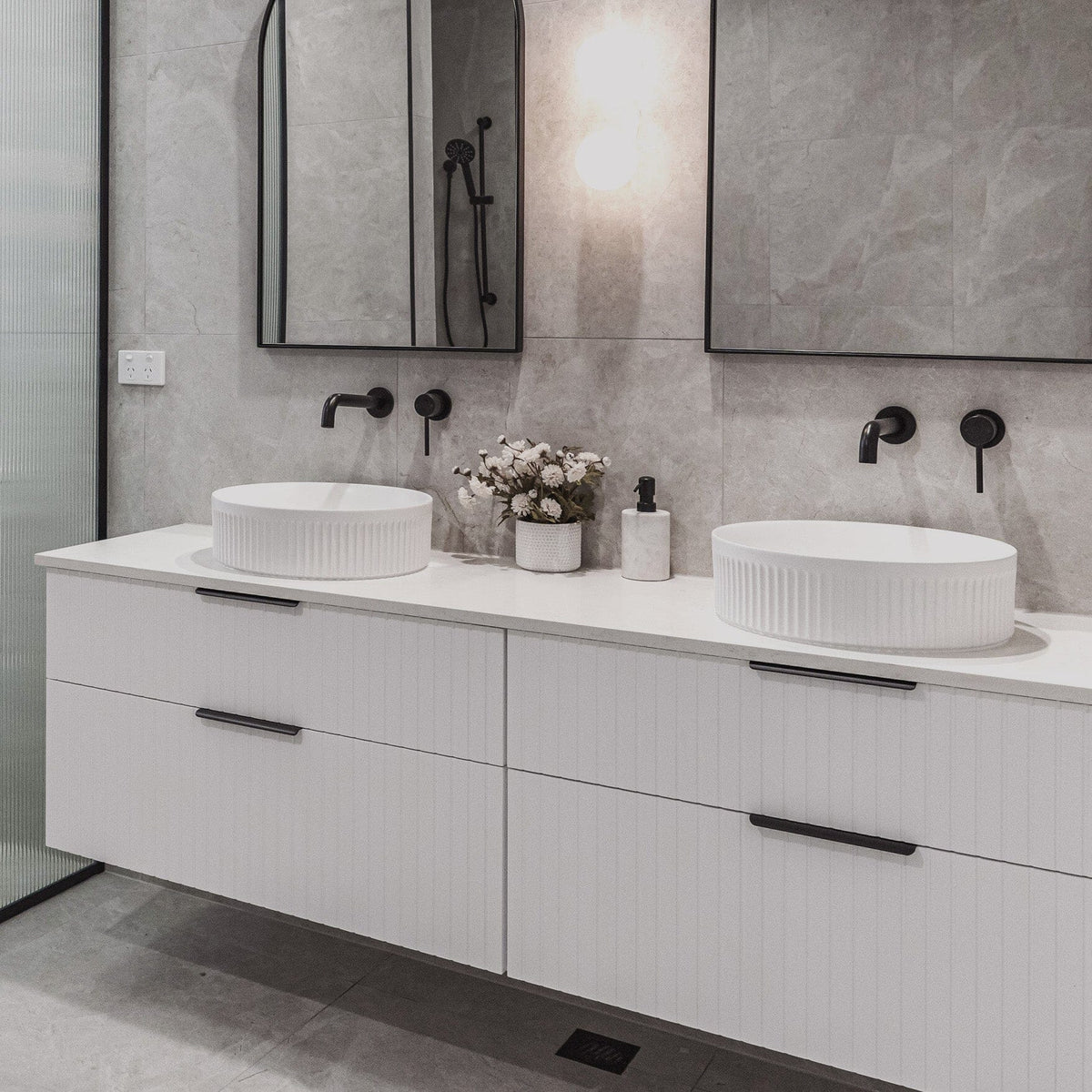 Bronte Wall Hung Bathroom Vanity | Arova Bathrooms - Glen Iris – AROVA
