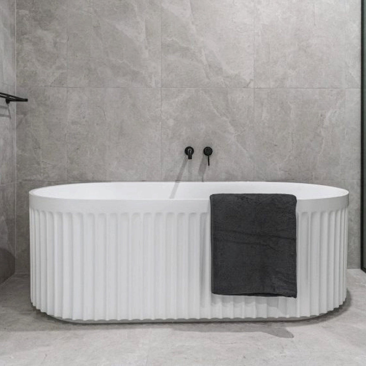 1700mm Fluted Free Standing Bath Tub Gloss White ORI | Arova Melbourne ...